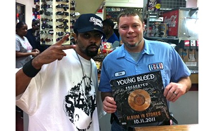 Young Bleed Hits The Road And Meets With Fans [Social]